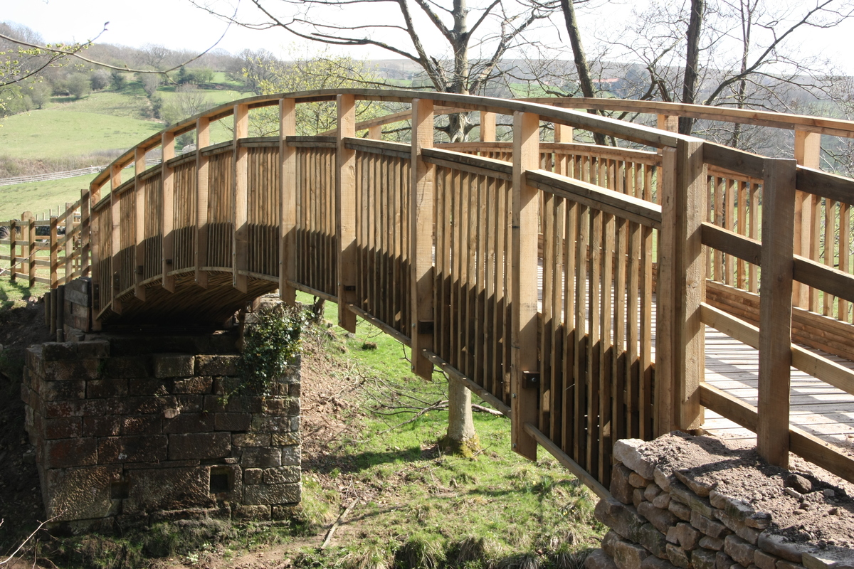 Footbridges – Geoff Freedman Rural Bridges